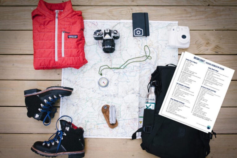 What to Wear to the Oregon Coast by Season (with Packing Lists)