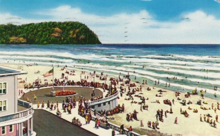 Complete Travel Guide to Seaside, Oregon