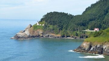 Where to See the Best Lighthouses on the Oregon Coast