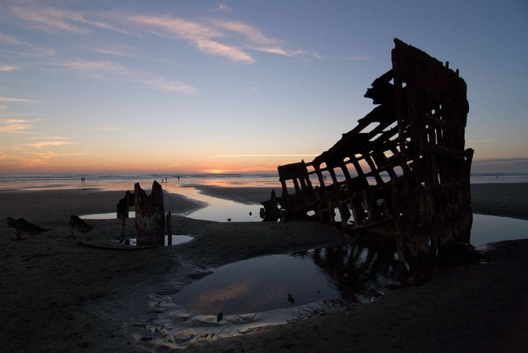 Where to See Shipwrecks on the Oregon Coast