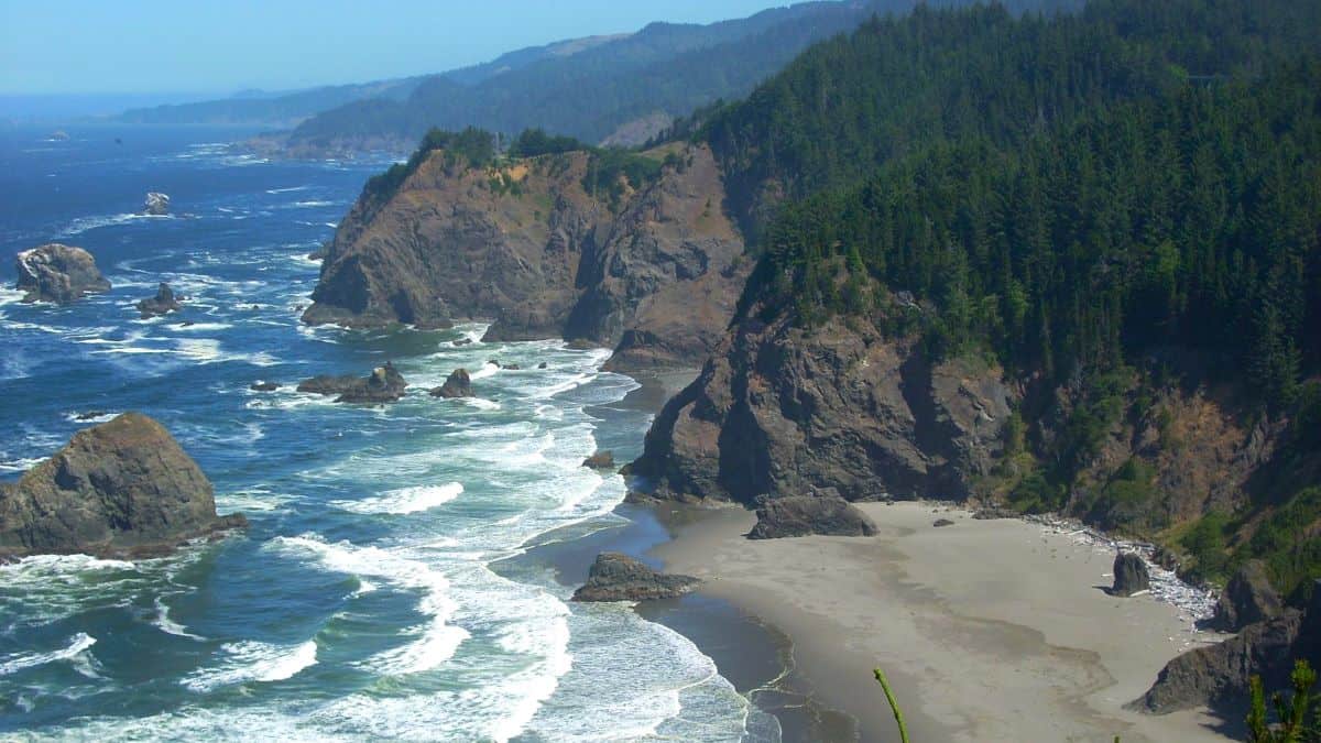 Things to Do in Brookings, Oregon: Top Sights and Attractions